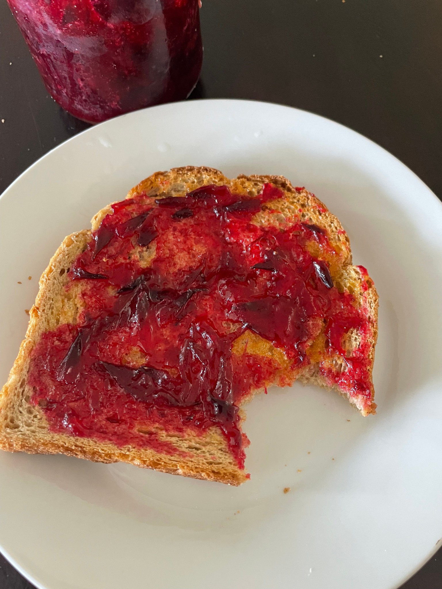 Rosella! How to plant, harvest and use them. | Off Grid Maori